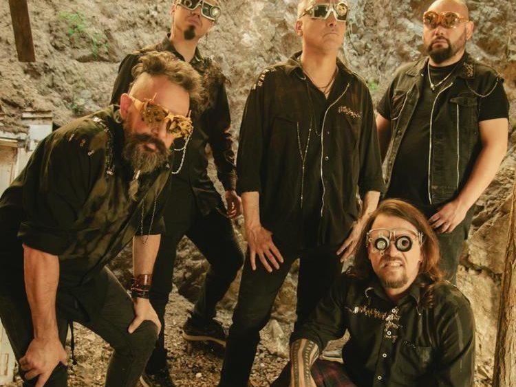 Horeja anuncia nuevo single ‘Entre todos los cuentos’ | iRock.CL