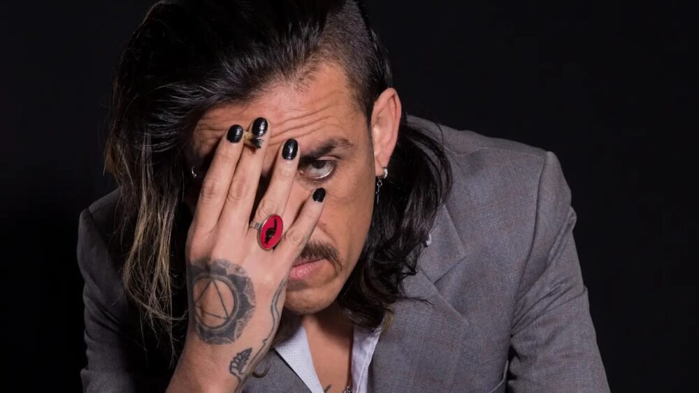 Gitano maldito presenta su álbum debut “Éxitos Malditos” | iRock.CL